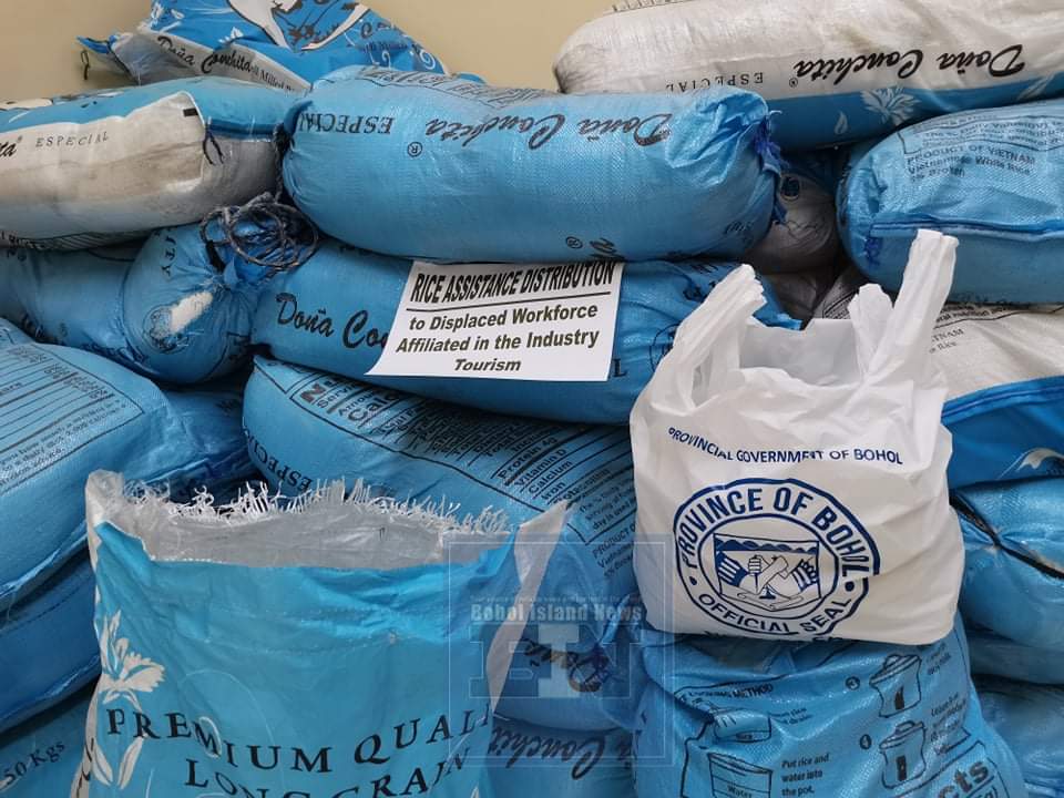 Loboc tourism workers claim receiving ‘bukbok-infested’ rice – BOHOL ...