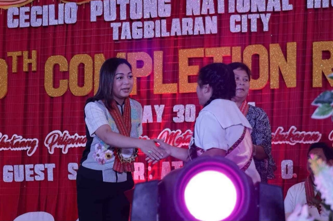 Mayor Jane Yap inspires graduates at Commencement Exercises – BOHOL ...